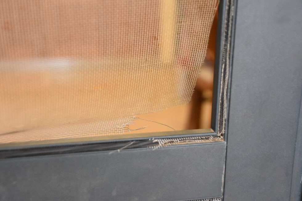 How Weather Damage Leads to Screen Door Repair in San Diego | Kelly's ...