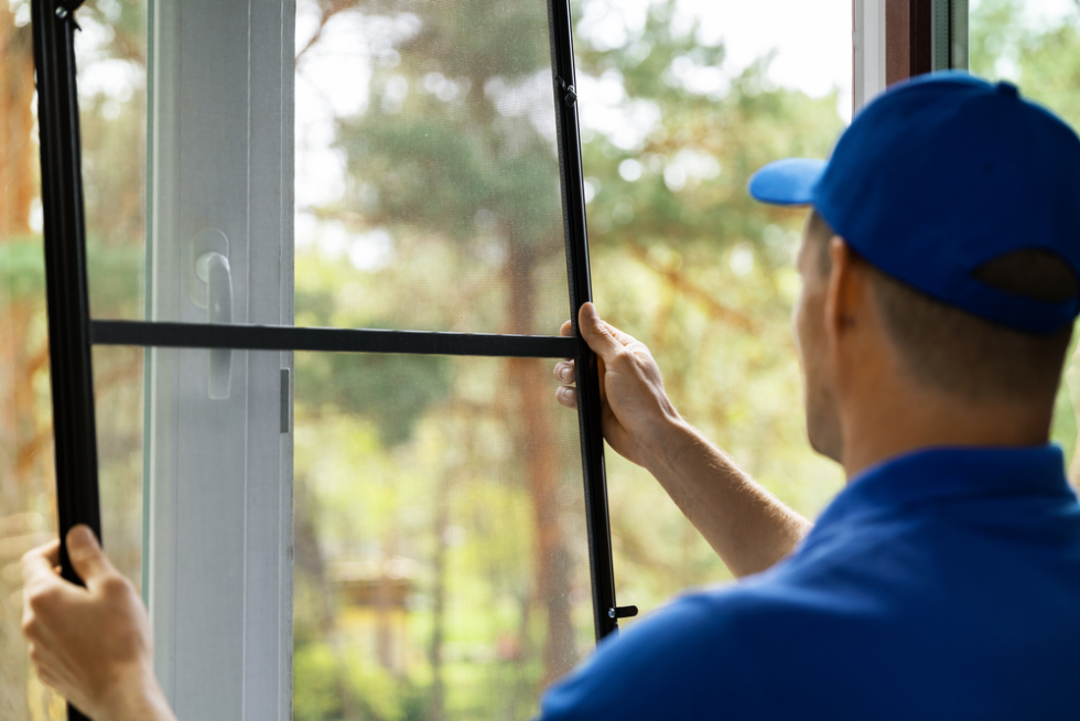 Window Screen Specialist in Rancho Bernardo | Kelly's Mobile Window and ...